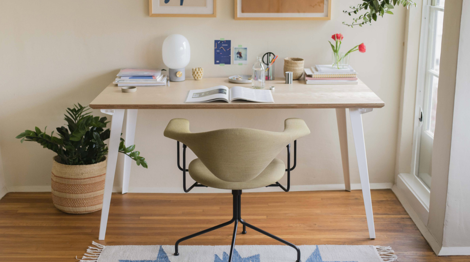 The Best Desks to Deck Out Your Home Office for Every Budget | Gear Patrol