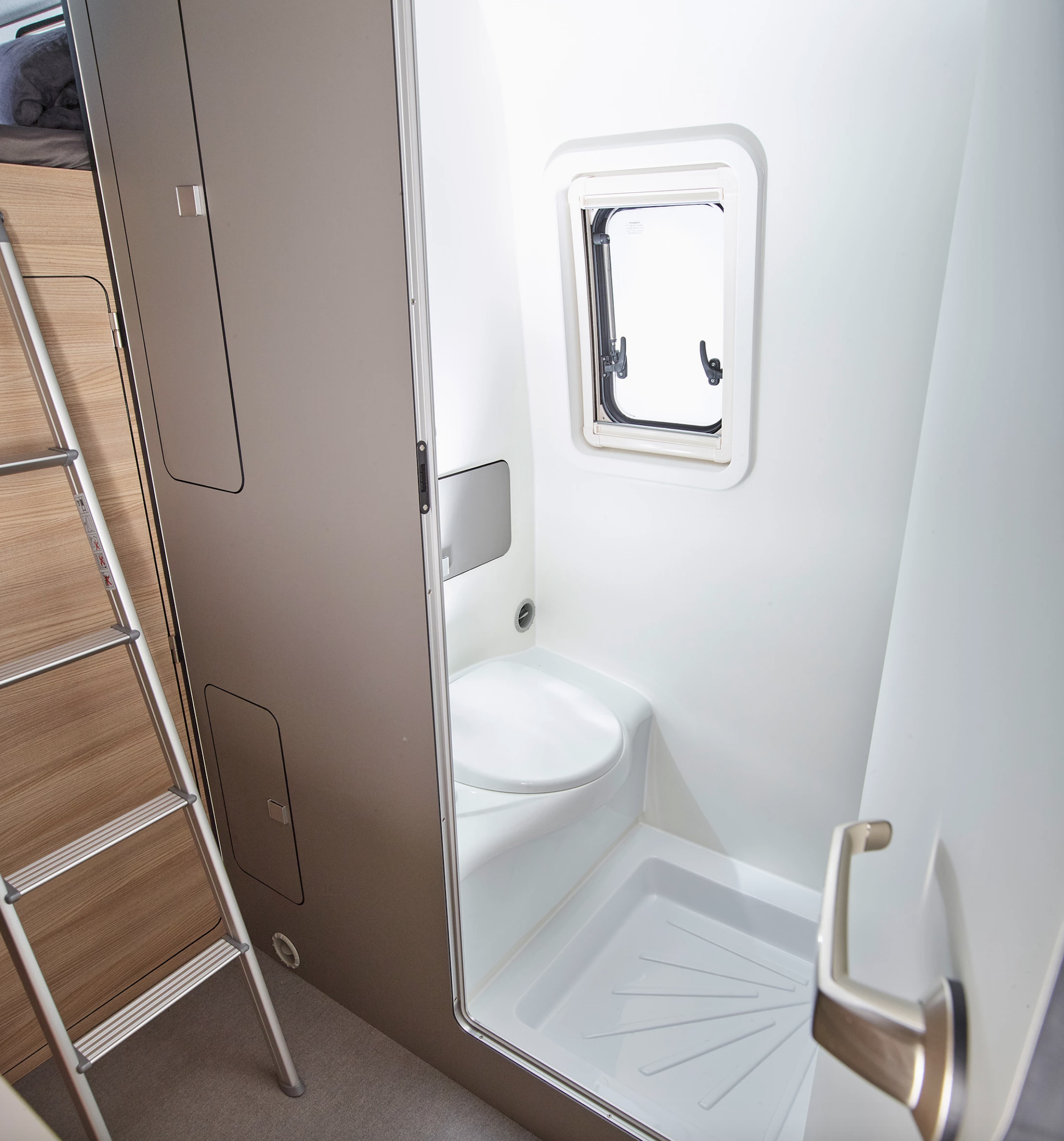 This Insane Camper Van Is Big (and Nice) Enough to Be Your Second Home ...