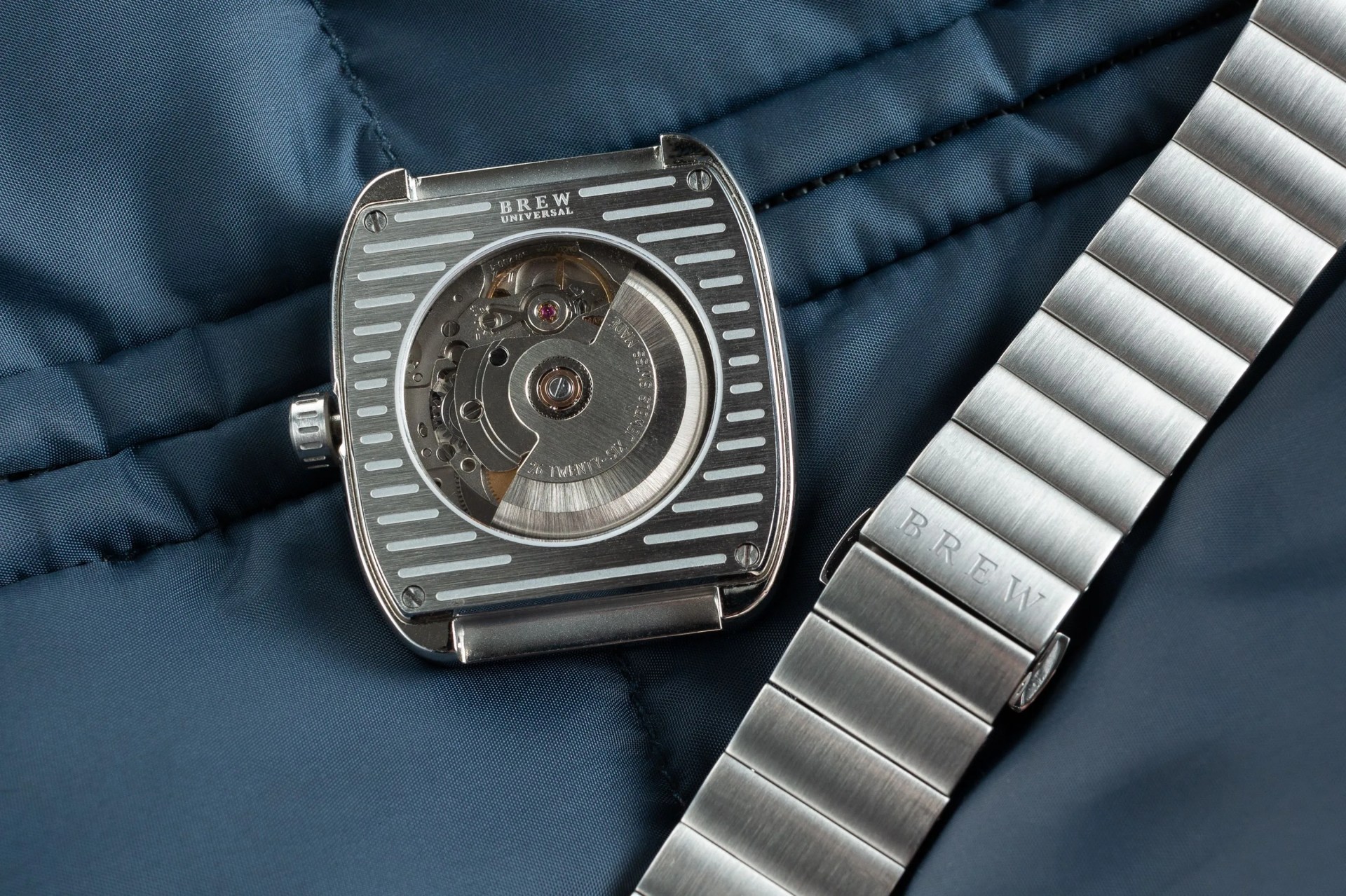 Fans of Sixties Design Will Flip for This Affordable Automatic Watch ...