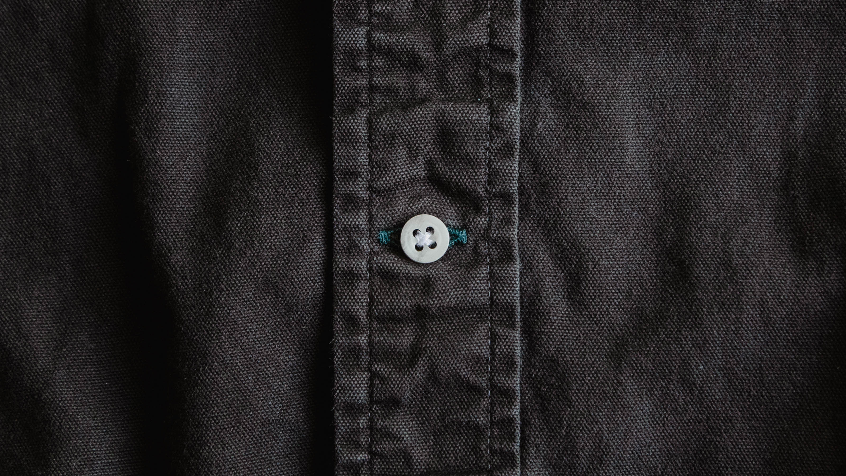 There's a Good Reason Your Shirt Has a Horizontal Buttonhole | Gear Patrol