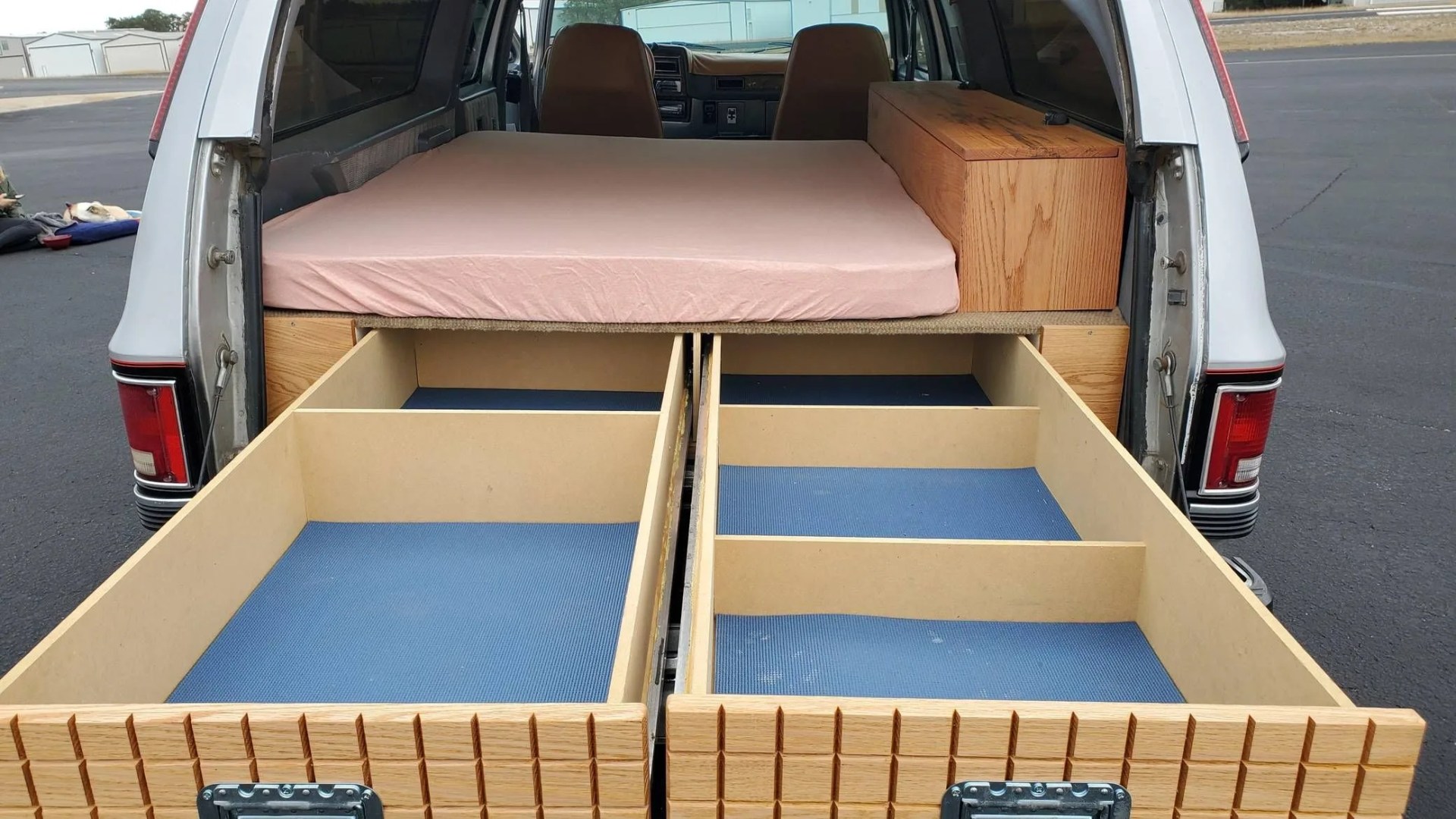 This Vintage Chevy Suburban Camper Is an Overlander Unlike Any Other ...