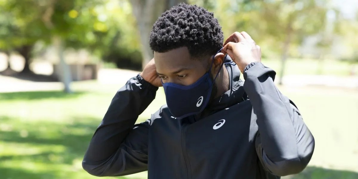 Running in the New Year? Get This Mask While It's on Sale | Gear Patrol