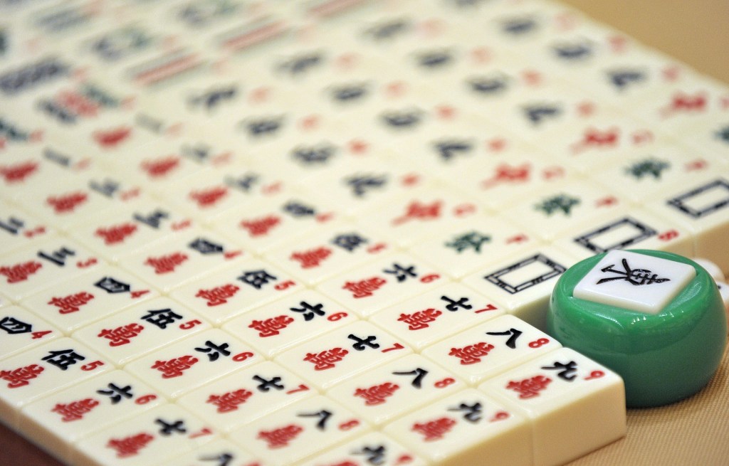 This Mahjong Set Costs $425 and That's Not Even What's Wrong with It ...