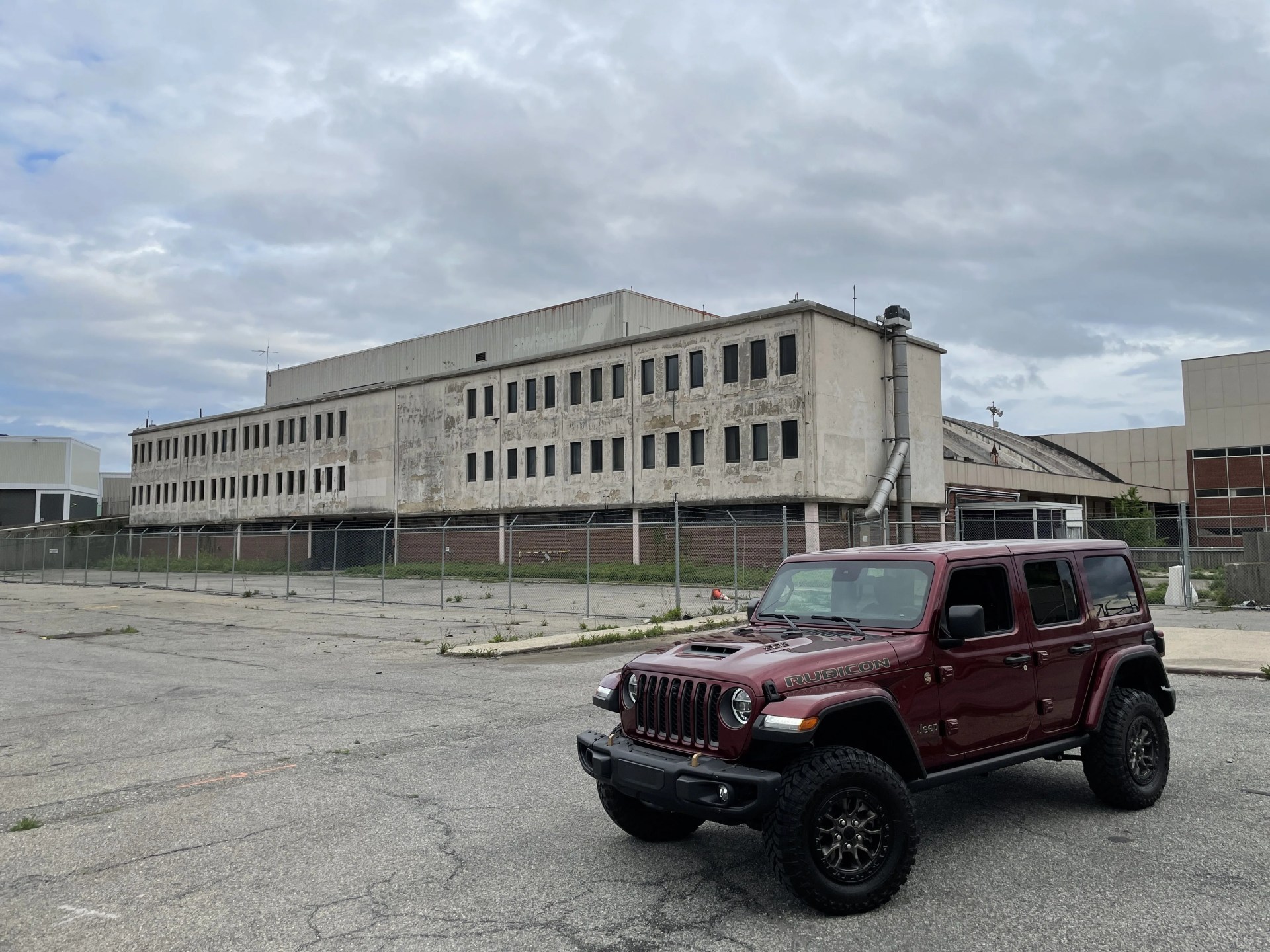 The Jeep Wrangler 392 Is Absurd, But That's Kind of the Point | Gear Patrol