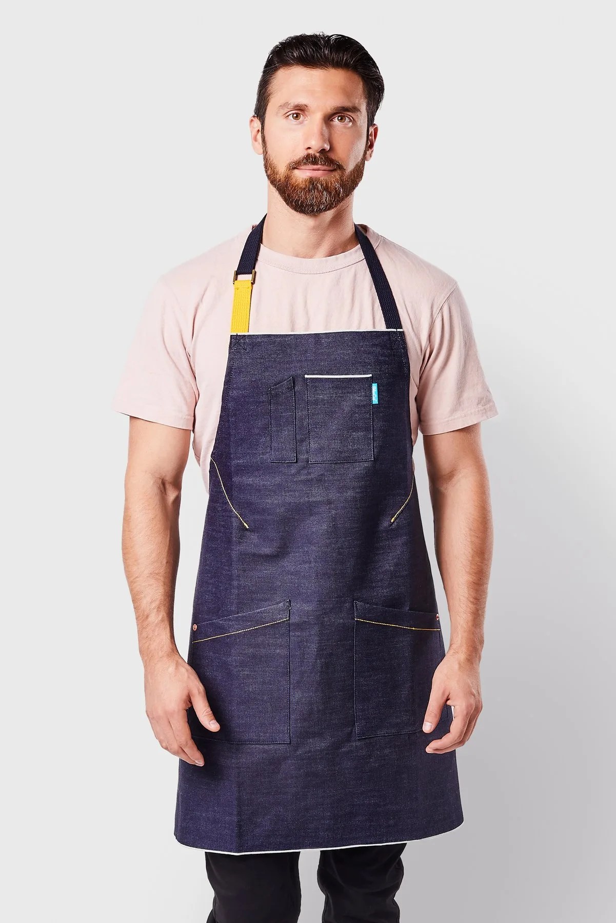 Every Self-Respecting Person Should Own an Apron in the Kitchen | Gear ...