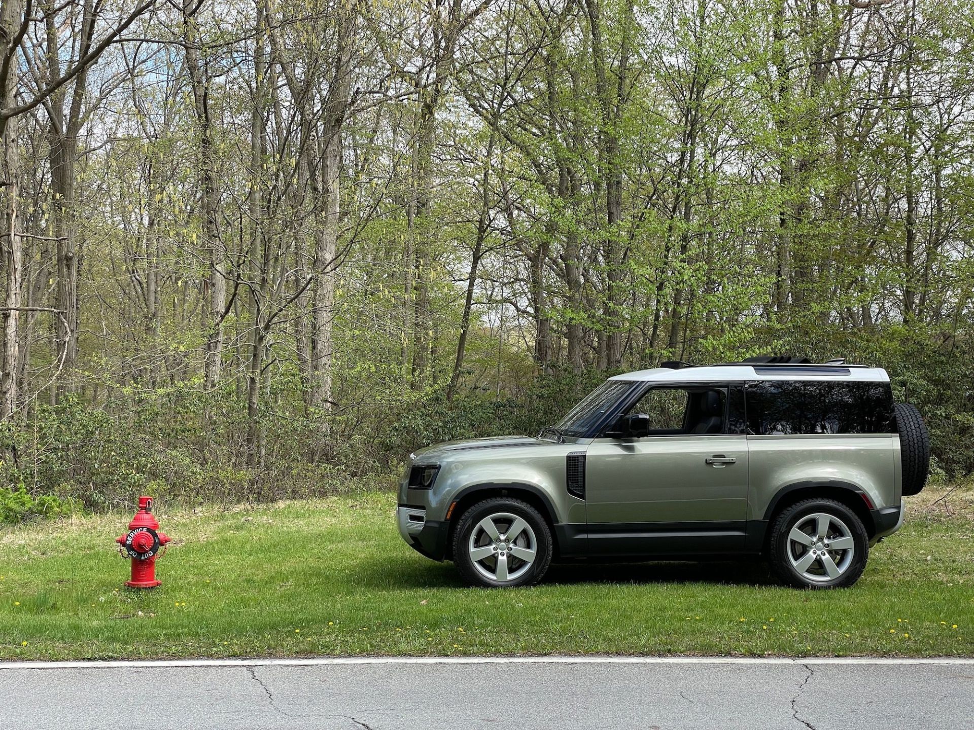 The Land Rover Defender 90 Is Ready for Everything, Except Big Families ...