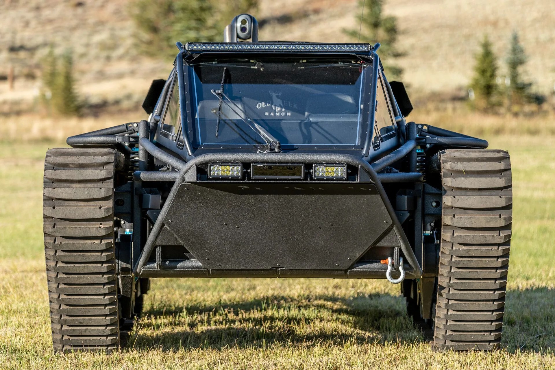 This Insane $600,000 Luxury Tank Could Be Your Ultimate Overlander ...