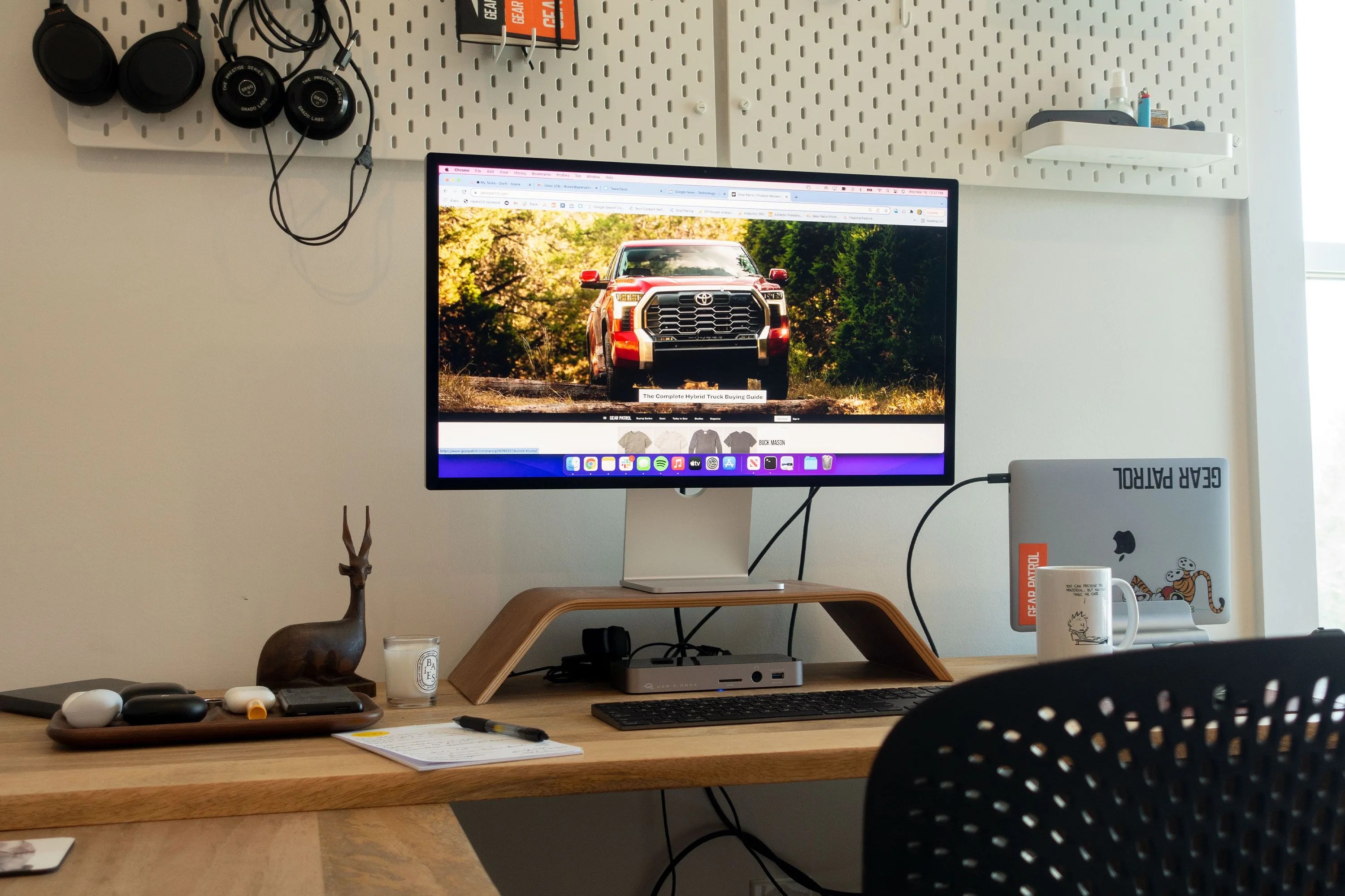 How to Fix the Webcam of Apple's Studio Display | Gear Patrol