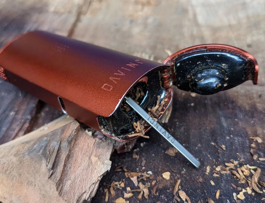 The DaVinci Miqro Is a Great Vape for Lightweight Weed Users | Gear Patrol