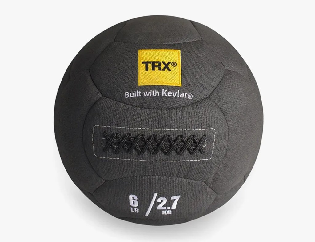 The Best Medicine Balls to Round Out Your Dynamic Fitness Routine ...