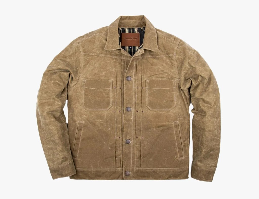 The Jacket Kayce Dutton Wears in 'Yellowstone' Now Comes in 7 Colors ...