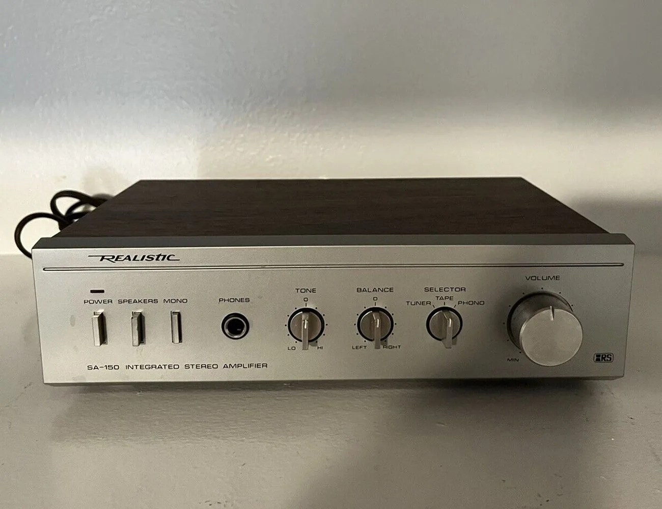 5 Famous Vintage Amps You Can Still Buy Today