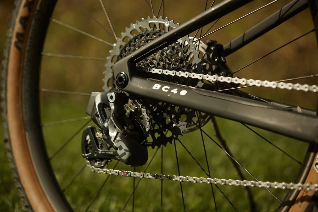Allied BC40 Mountain Bike Review: This Ultra-Light Bike Is a ...