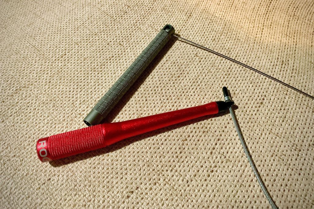 Rogue SR-2 Vs. RPM Comp4: Which Speed Rope Blazes Past the Competition ...