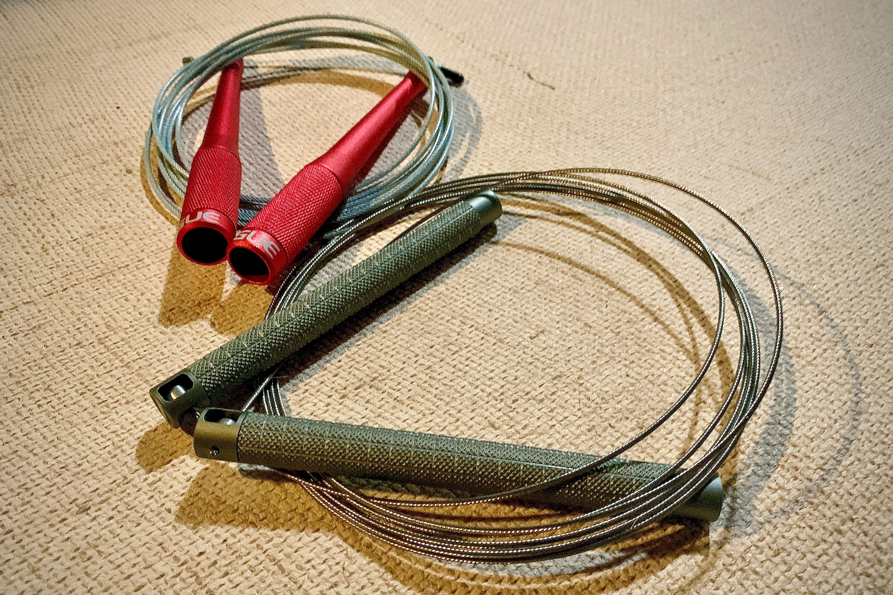 Rogue SR-2 Vs. RPM Comp4: Which Speed Rope Blazes Past the Competition ...
