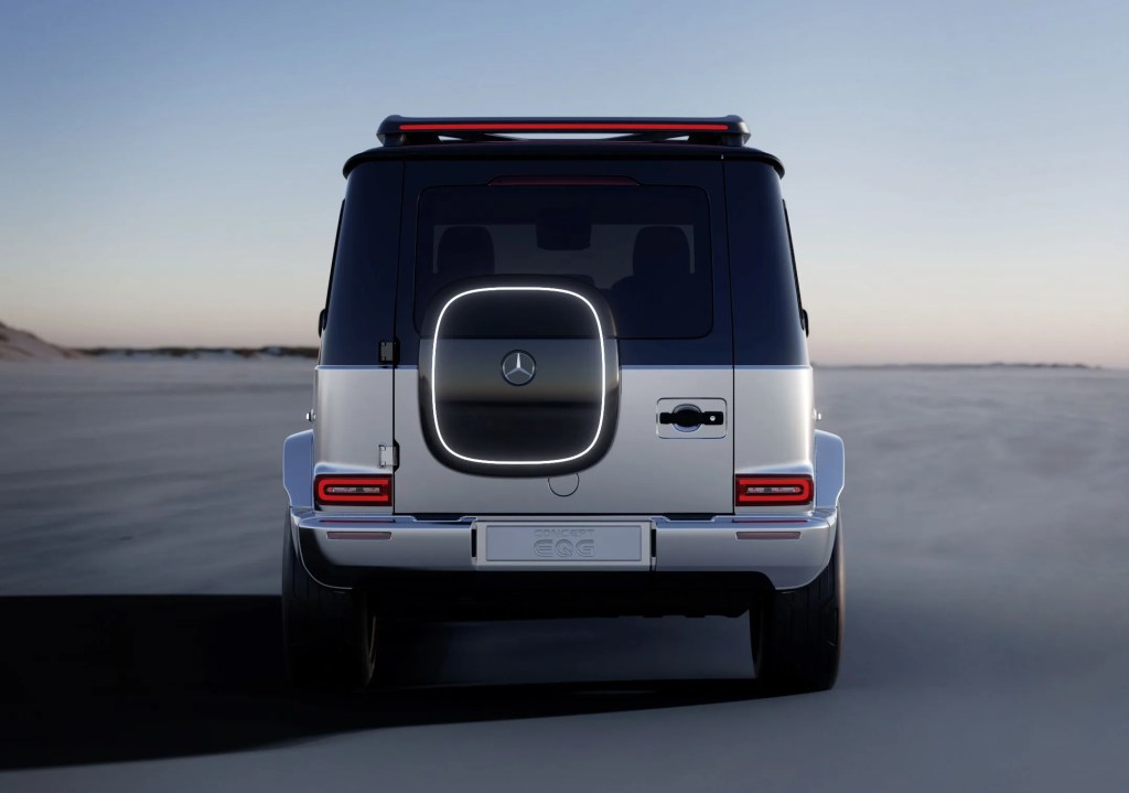 This Mercedes-Benz G-Class Limo Isn't Just Bulletproof, It's Grenade ...