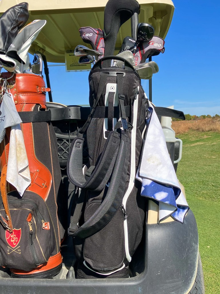 Ping Hoofer Review: the Golf Bag That Revolutionized Golf Bags Is Still ...