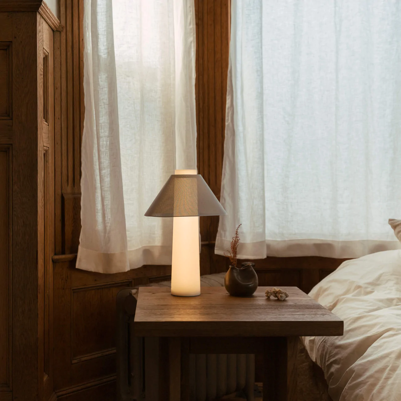 This Stunning GP100-Winning Smart Lamp Almost Never Goes on Sale | Gear ...