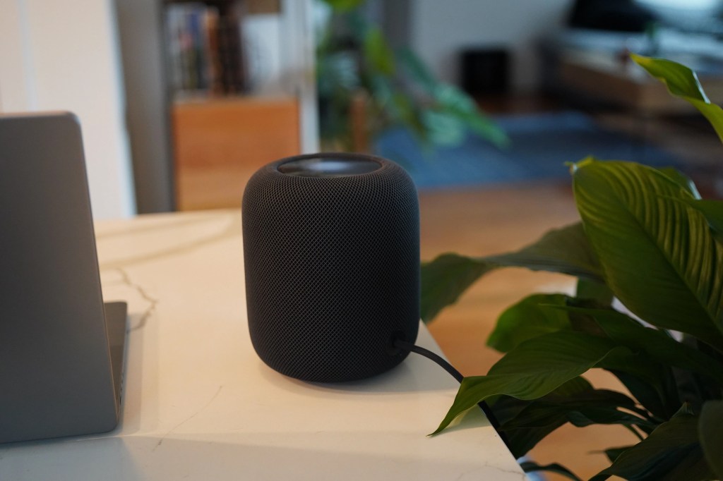 Apple HomePod Review: Should You Upgrade to Apple's New Smart Speaker ...