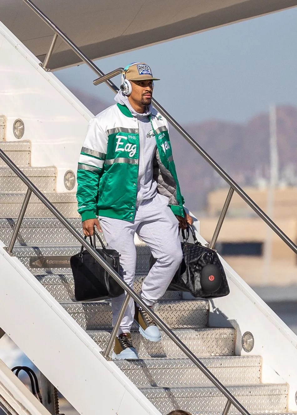 Cartoonishly Large Hats Are All the Rage Right Now. Here's Why | Gear ...