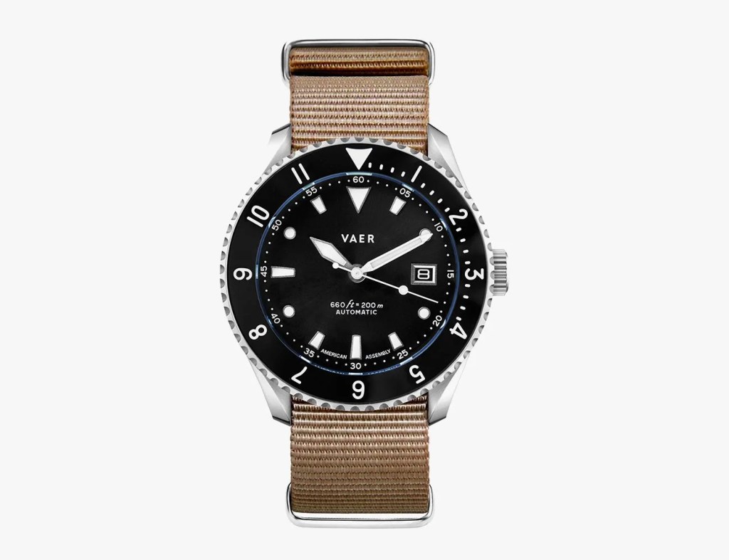 Vaer's Limited-Edition Watch Is a Military-Inspired Diver Done Right ...