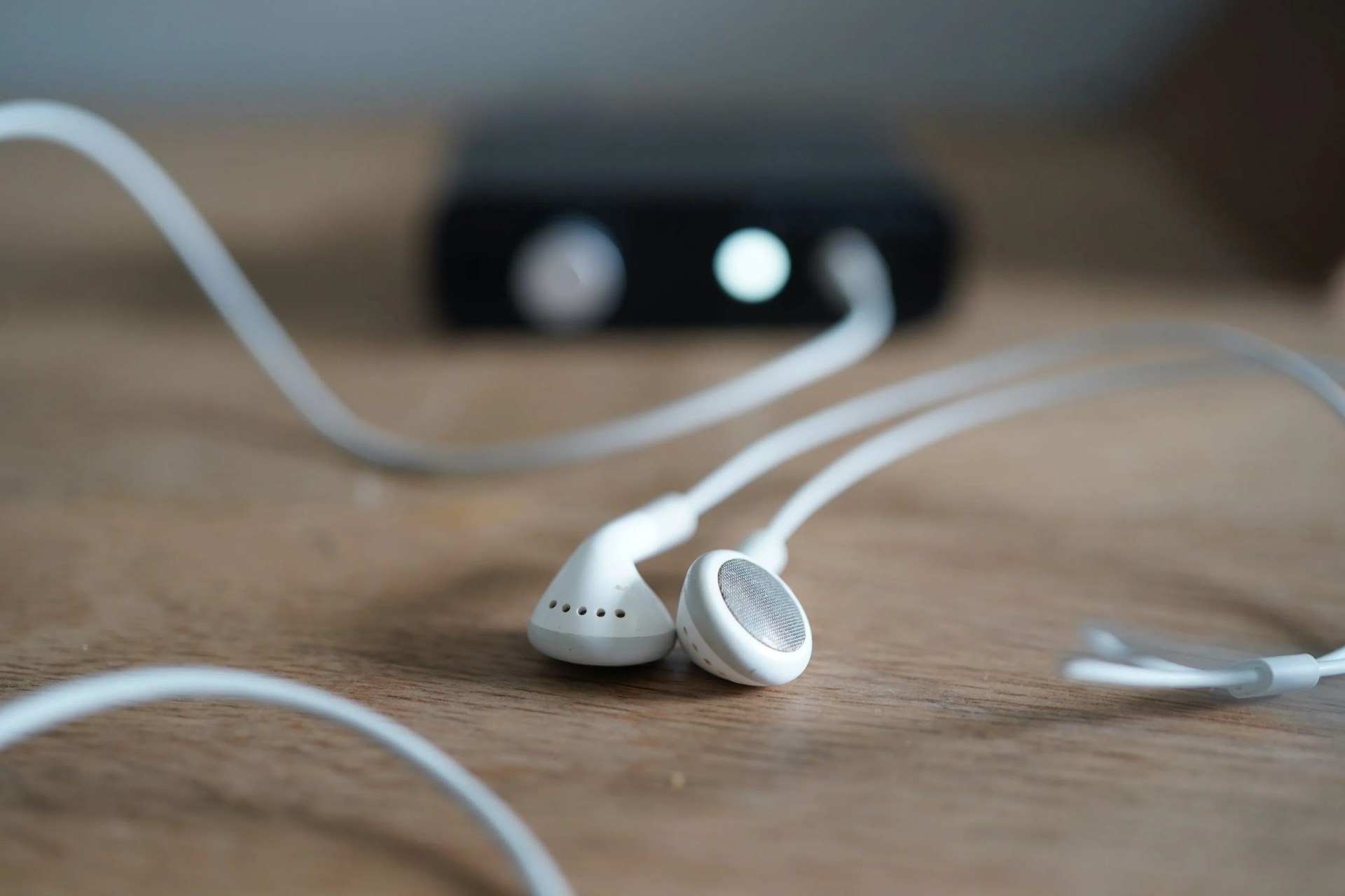 How to Hi-Fi: A Beginner's Guide to Home Audio Equipment | Gear Patrol