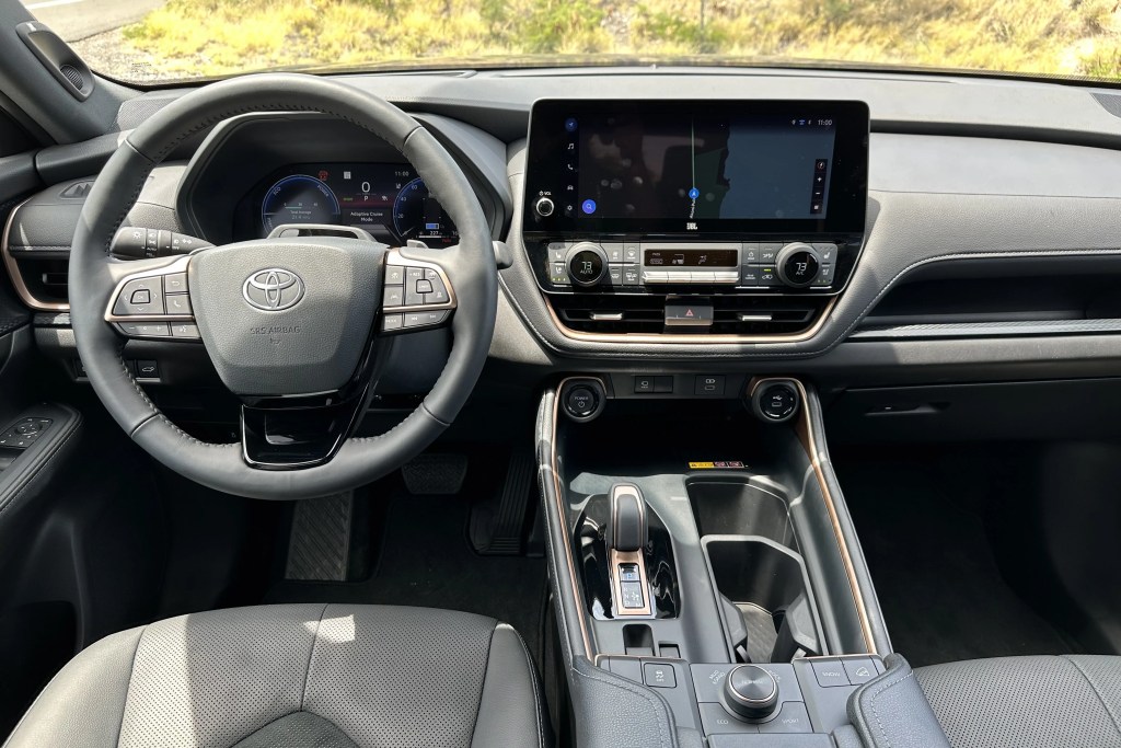 2024 Toyota Grand Highlander Review: A Big Problem for the Kia ...