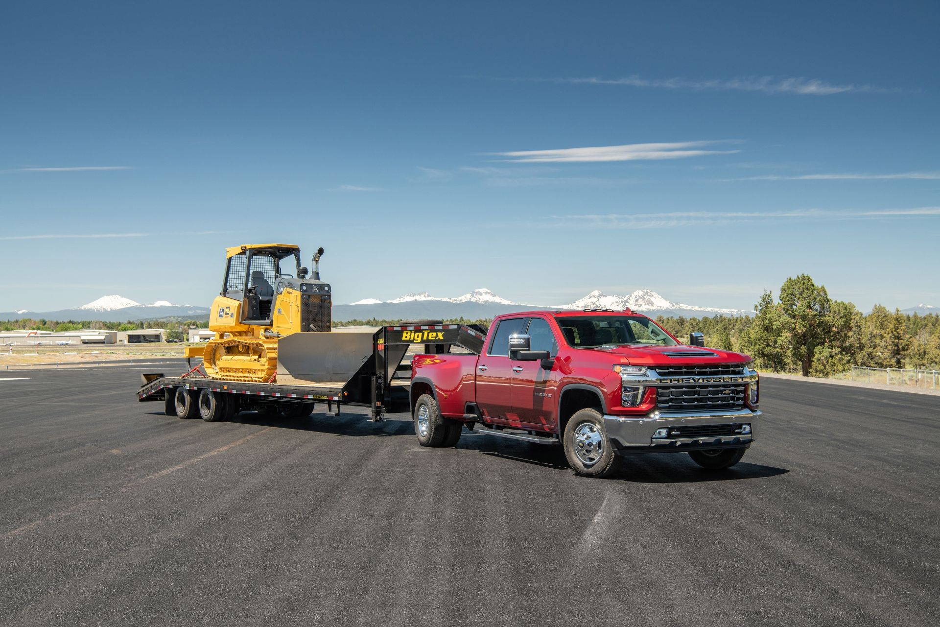 The 10 Best Pickup Trucks for Towing | Gear Patrol
