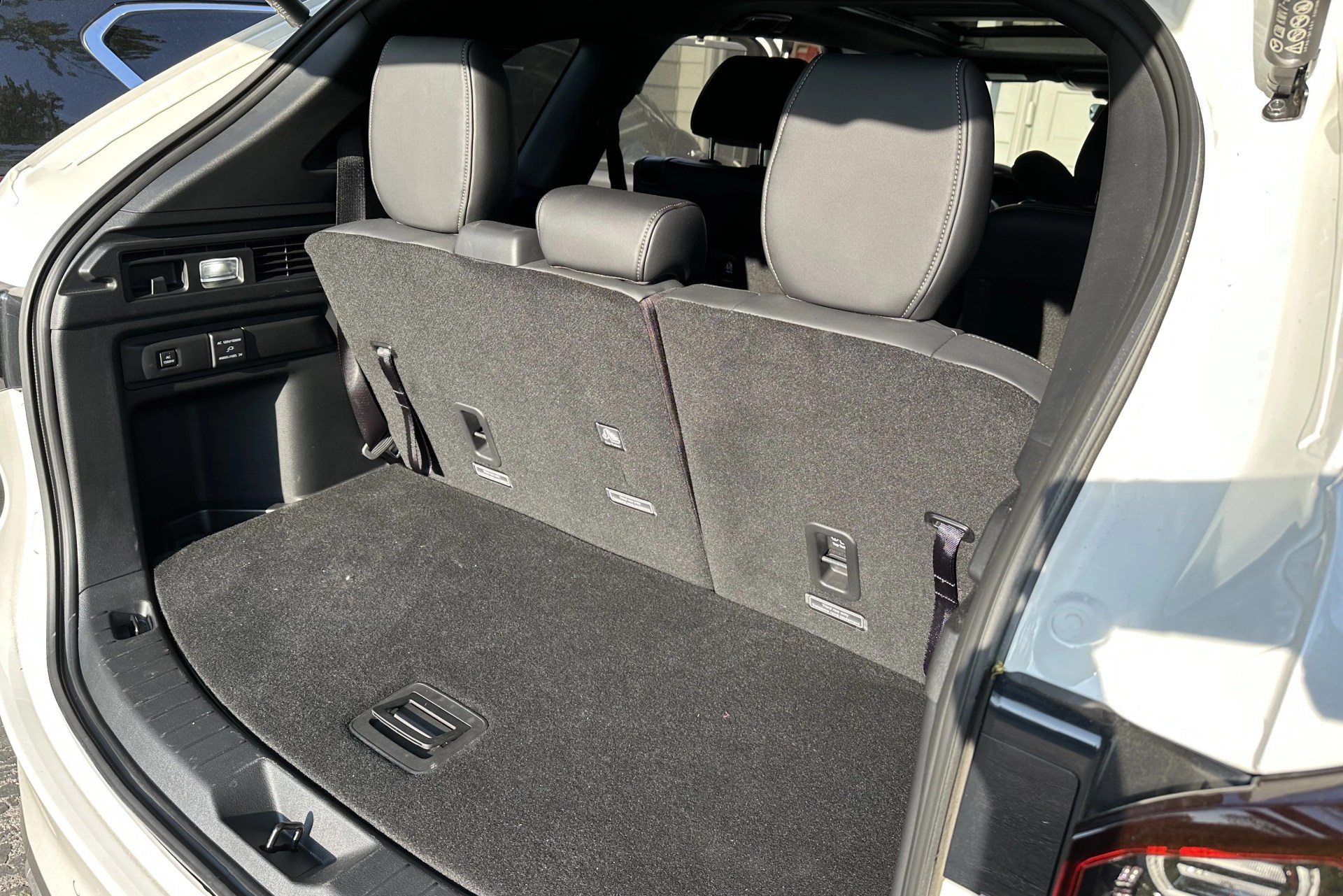 2024 Mazda CX-90 PHEV Review: A Luxurious SUV, But Not the Best Option ...