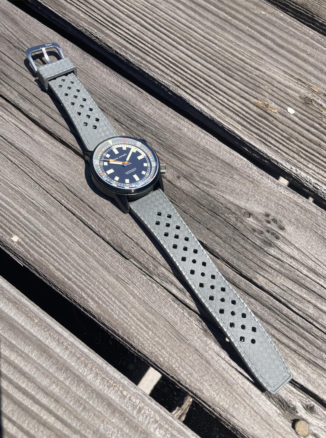 This $290 Dive Watch Comes with Vintage Vibes and Incredible Value ...