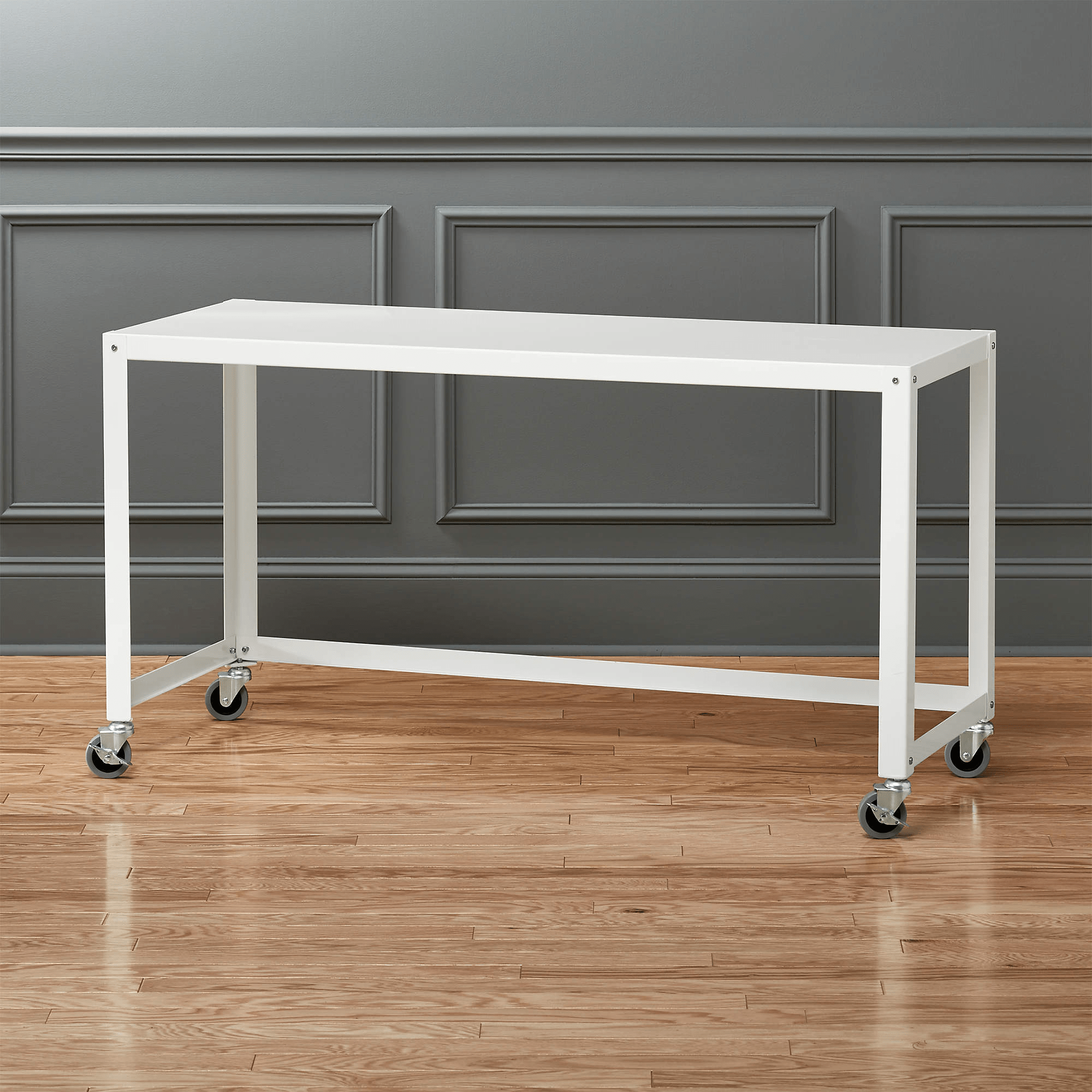 15 Good-Looking Cheap Computer Desks You Can Buy Online Right Now ...