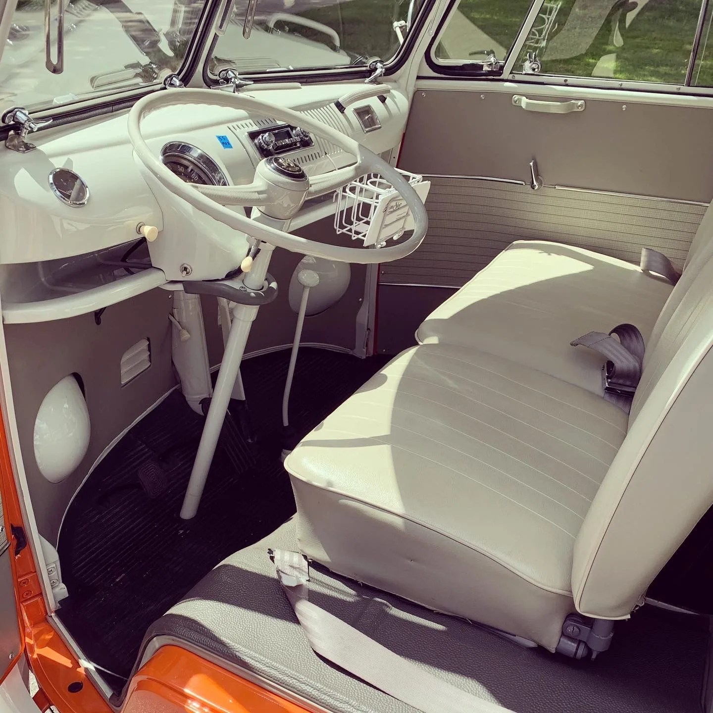 5 Things You Should Know About Driving an Old Volkswagen Bus | Gear Patrol