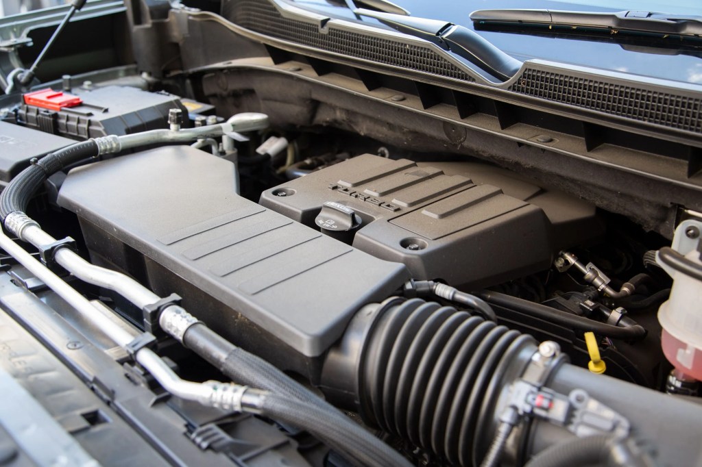 Should You Buy a 4-Cylinder Chevy Silverado? We Tried One to Find Out ...