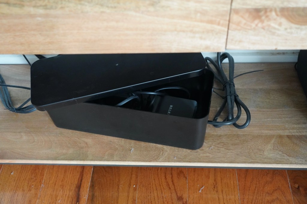 The Best Cable Management Solutions to Keep Your Desk Neat and Tidy ...