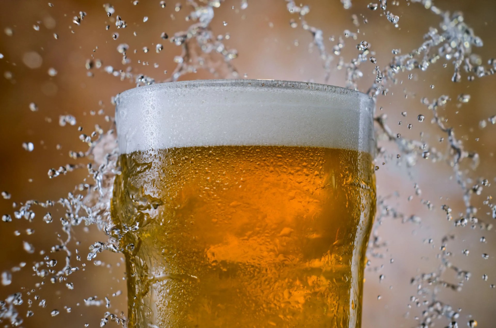 How the "Nonic" Pint Glass Earned Its Name