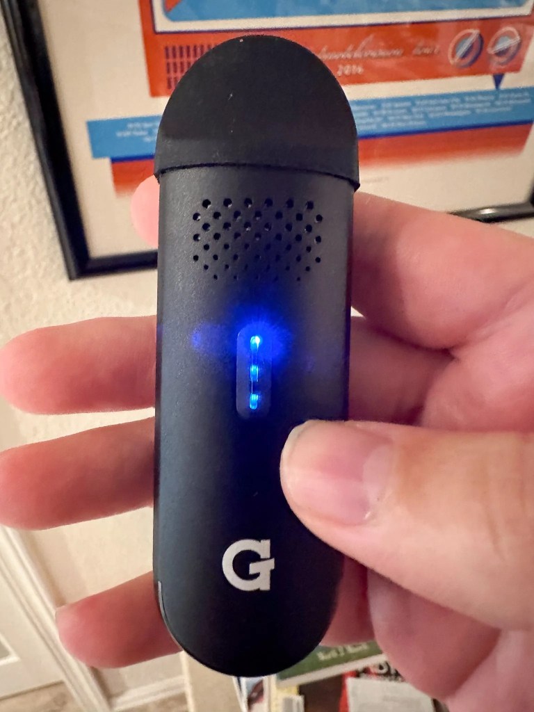G Pen Dash Review: Is This Weed Vape a Bargain Blunder or a Cheap ...