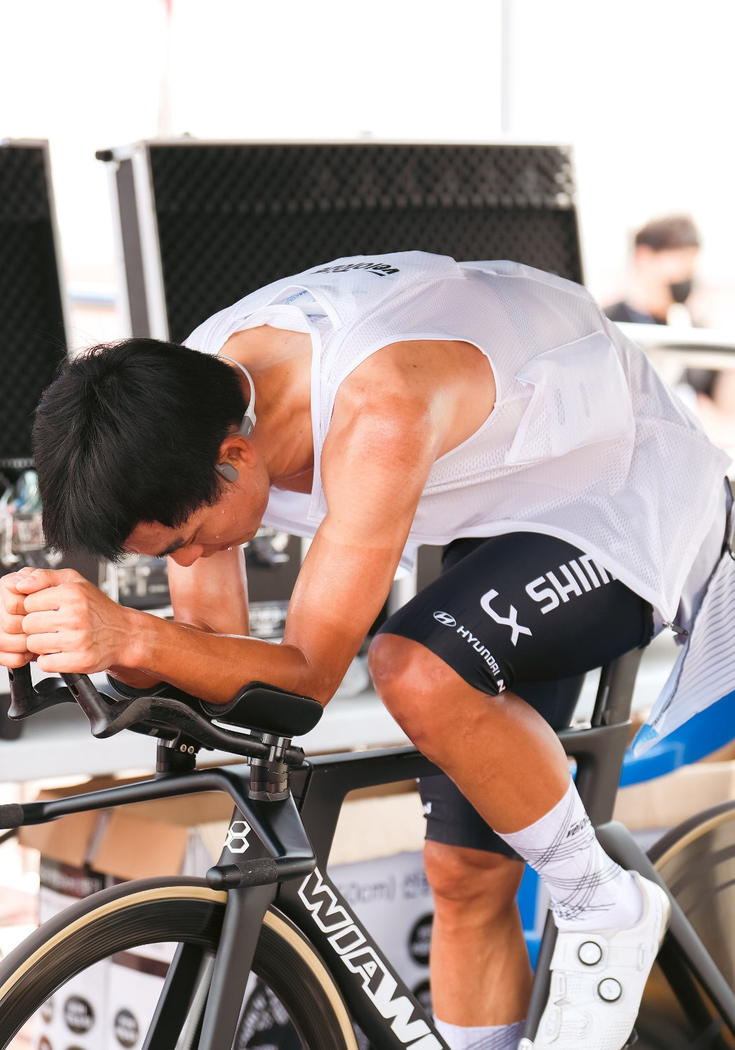 Elite Athletes Have Worn Cooling Vests for Years. Should You?