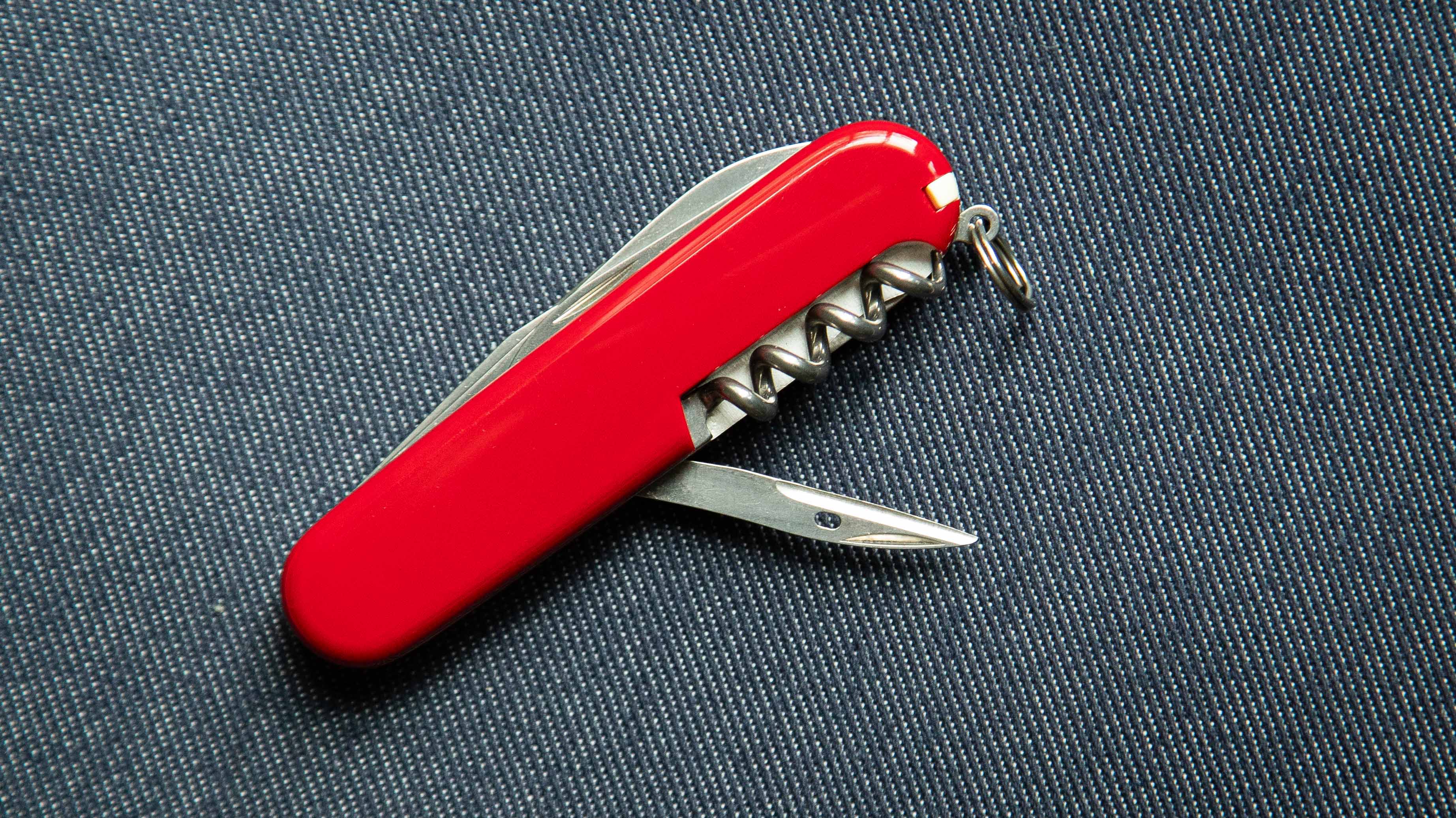 That Little Hole in Your Swiss Army Knife Could Save Your Life | Gear ...