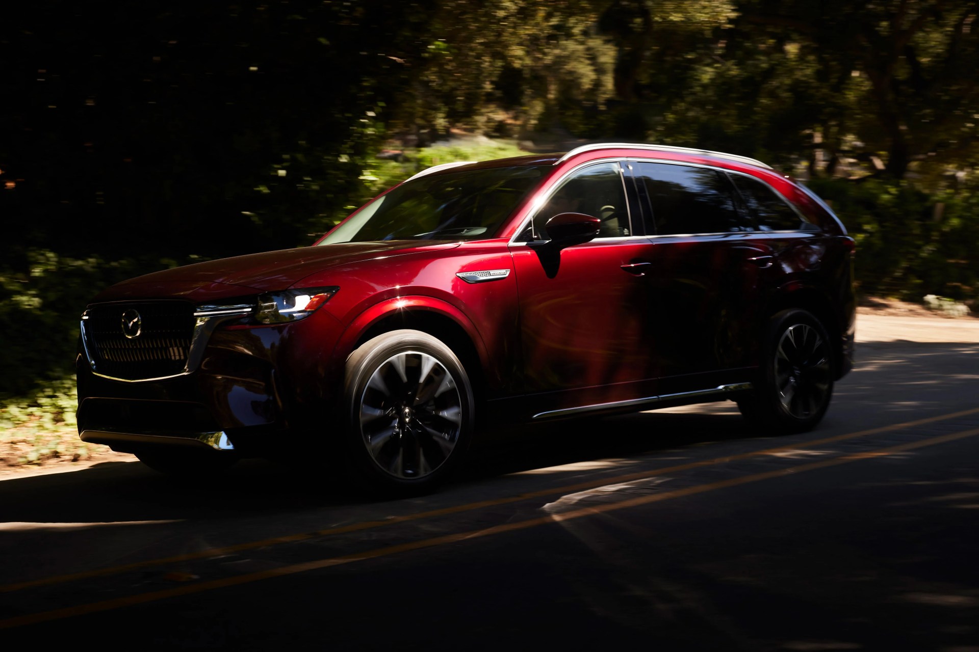 This Insane $600,000 Luxury Tank Could Be Your Ultimate Overlander ...