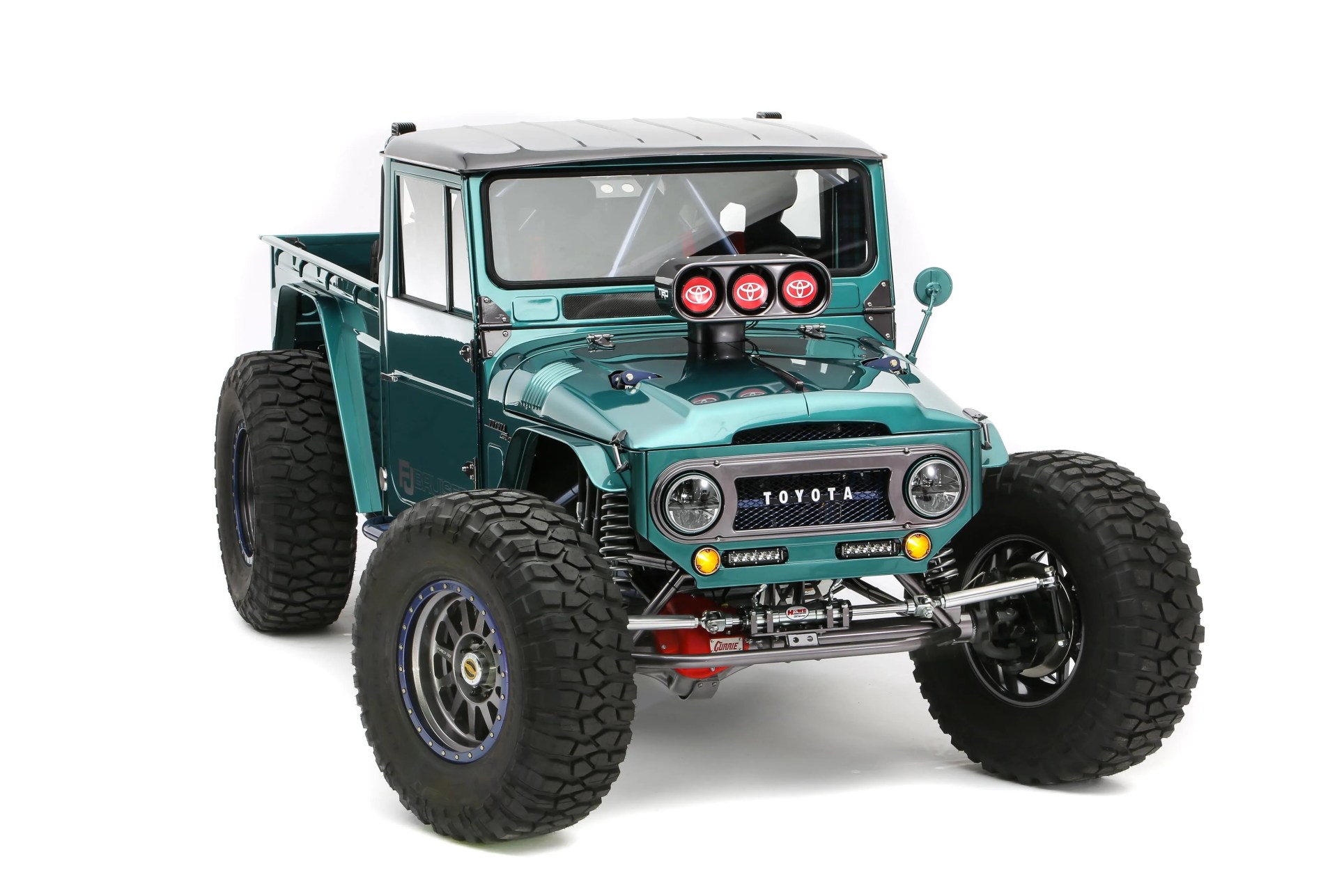 Toyota Uses SEMA to Unleash a Pair of Extreme Vintage Land Cruiser ...