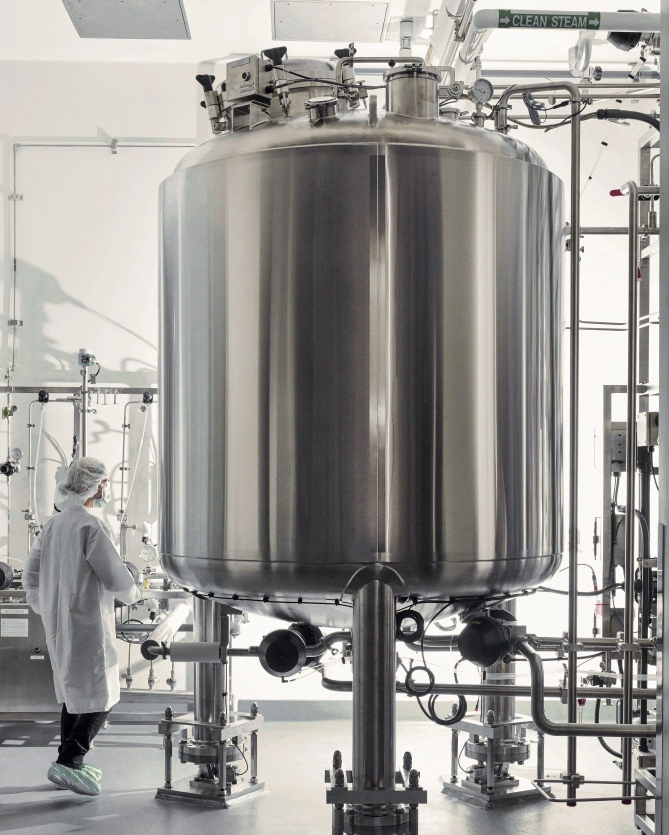 Lab-Grown Meat Is Here, But Does Anyone Want to Eat It? | Gear Patrol