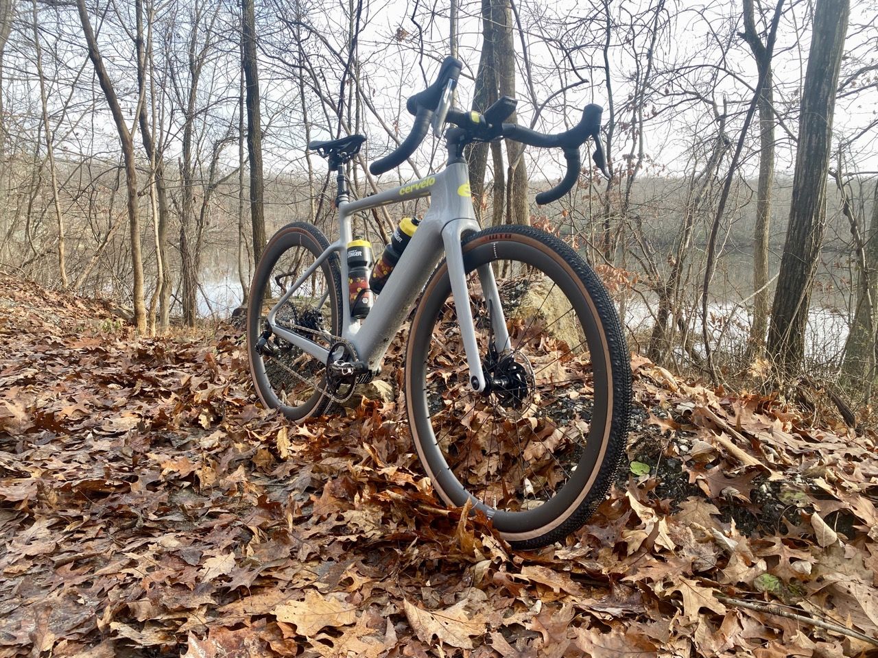 Parlee RZ7 Review: This Matt Black Aero Road Bike Can’t Be Beat | Gear ...