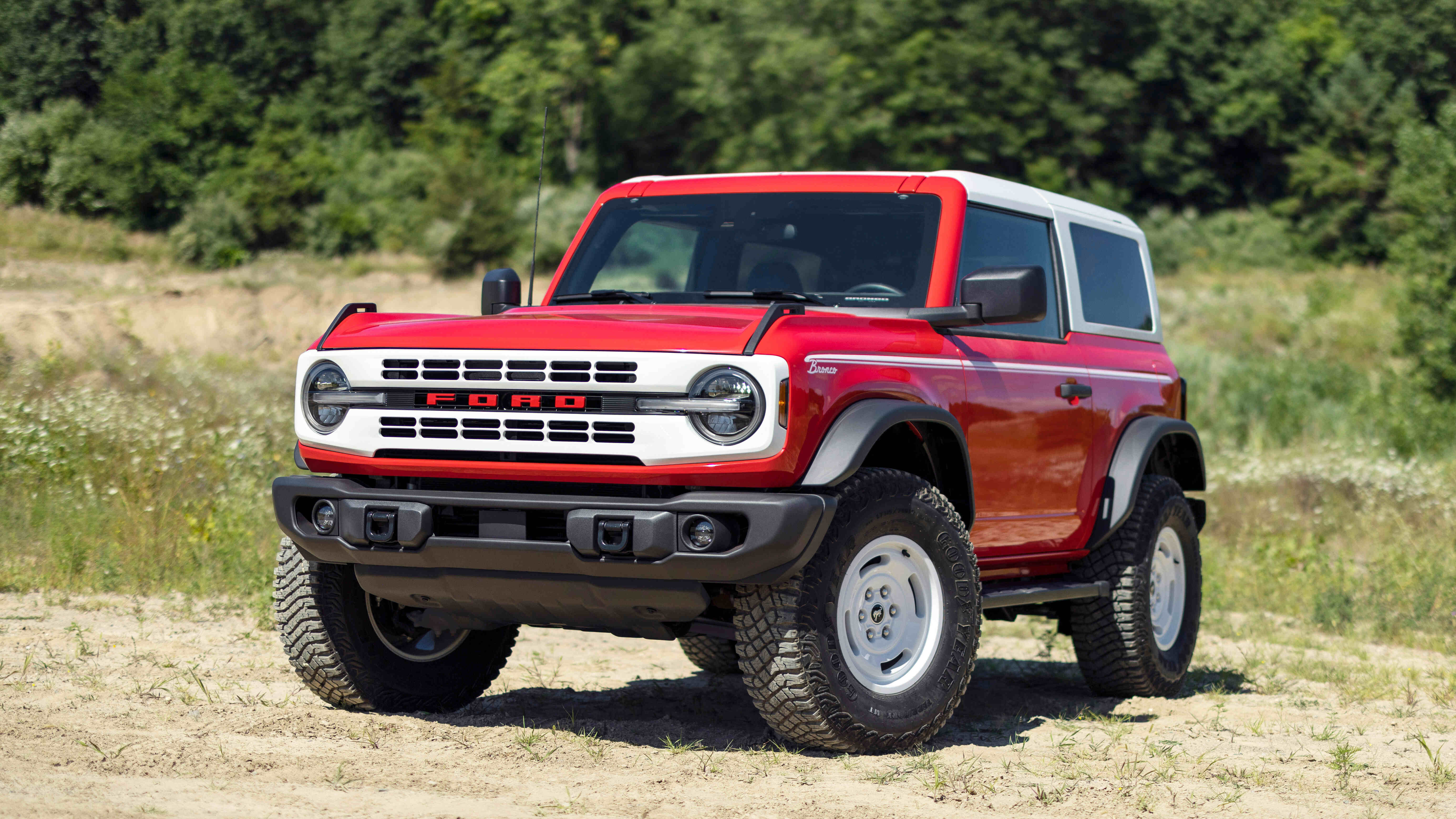 The 2025 Ford Bronco Refresh: Everything You Need to Know | Gear Patrol