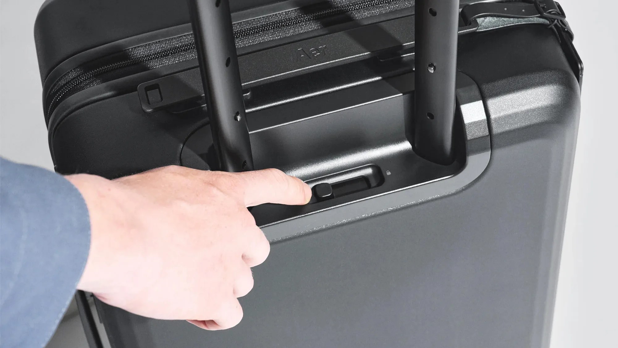 The Aer Carry-On Has an Ingenious Feature I Won't Travel Without | Gear ...