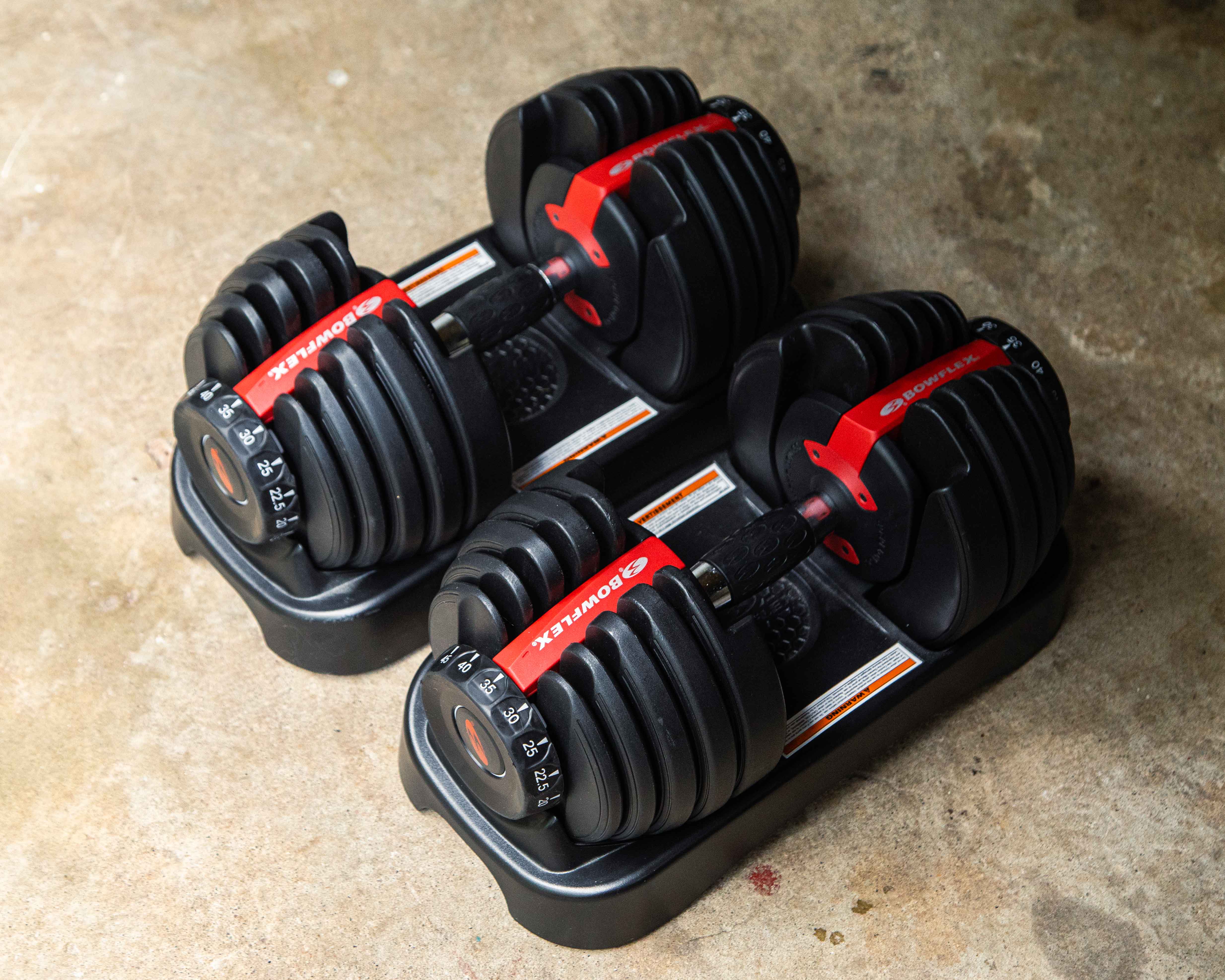 Bowflex SelectTech 552 Adjustable Dumbbells Review: Are They Still Any ...