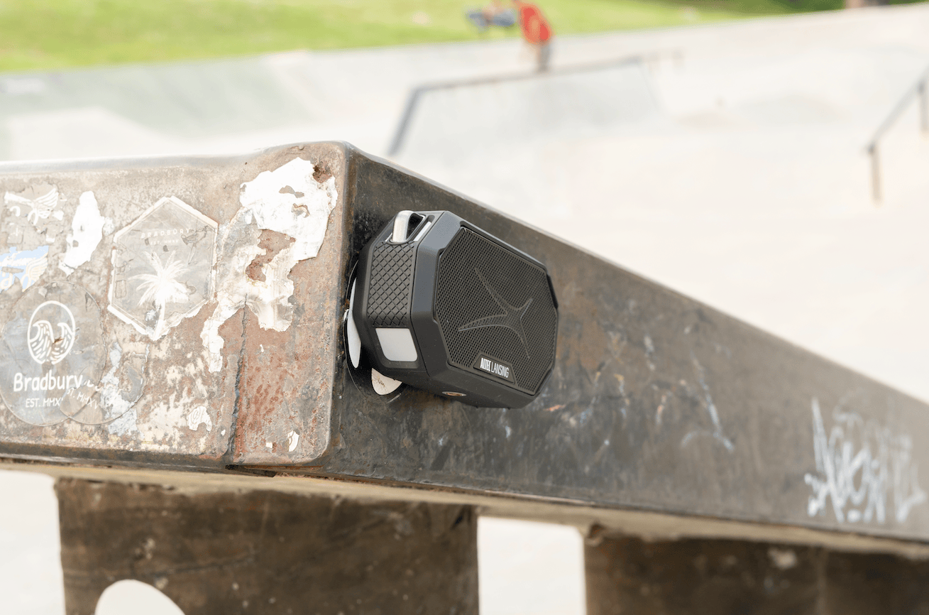 I Wish More Portable Speakers Had This Ingenious Feature