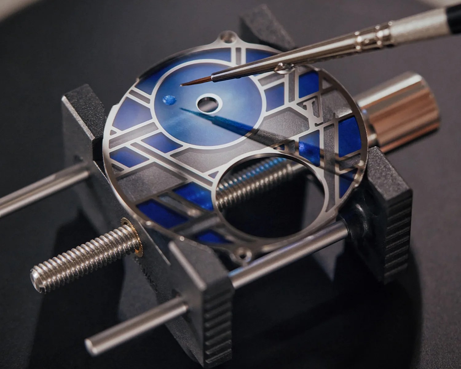 This Affordable Everyday Watch Brings a High-End Hallmark to the Masses ...