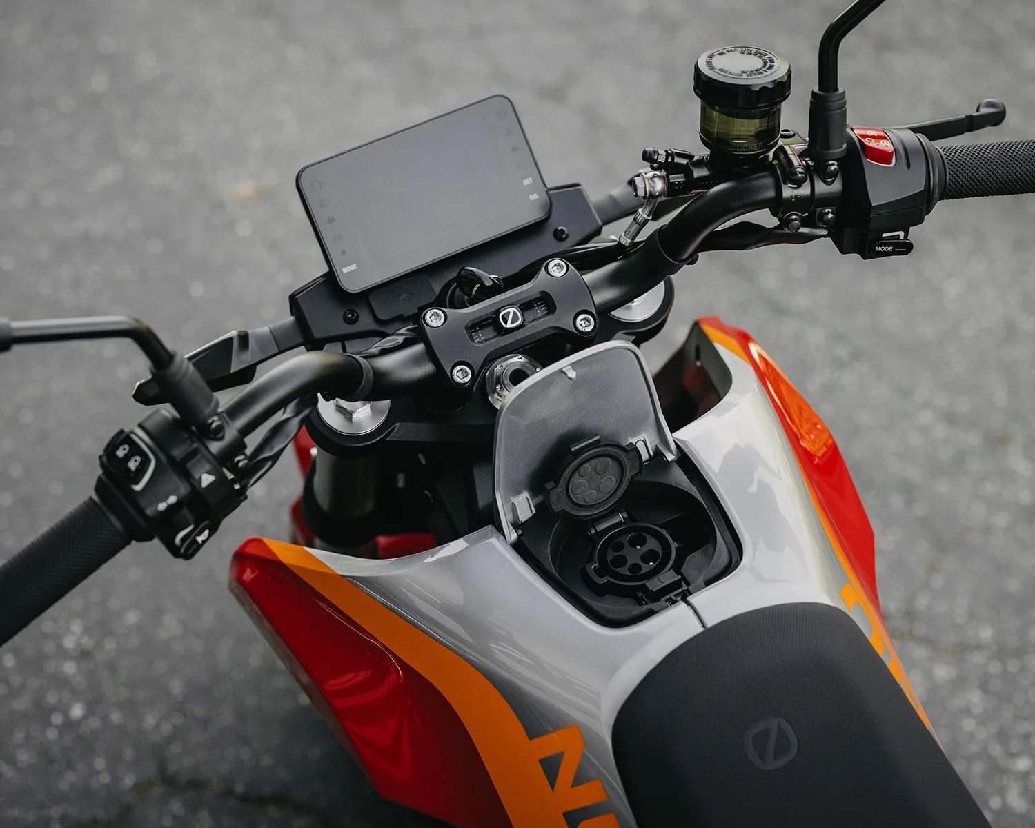 Is This Affordable, Adorable New Electric Motorcycle the Urban Bike of ...