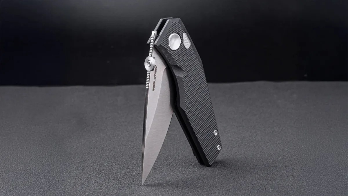 This New Affordable Pocket Knife Already Won a Major Award | Gear Patrol