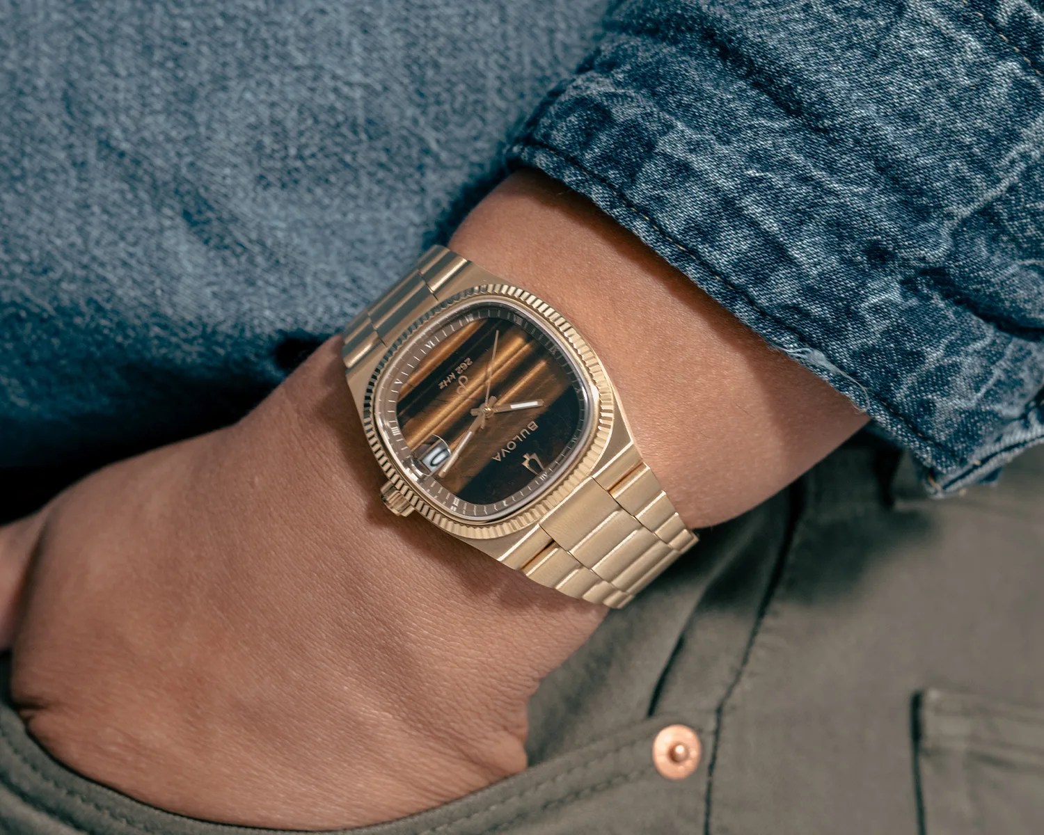 This Cool Affordable Watch Just Tapped Into the Year's Hottest High-End ...